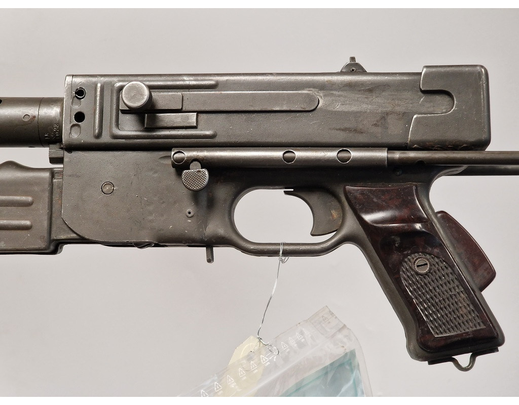PISTOLET MITRAILLEUR MAT49 PM FRANCE MAT 49 9MM NEUTRA DECO UE 202...